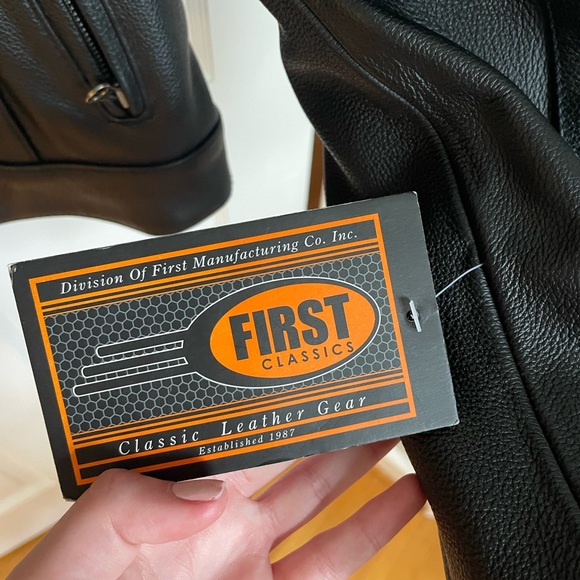 First Classics | Jackets & Coats | Nwt Vintage First Classics Leather ...